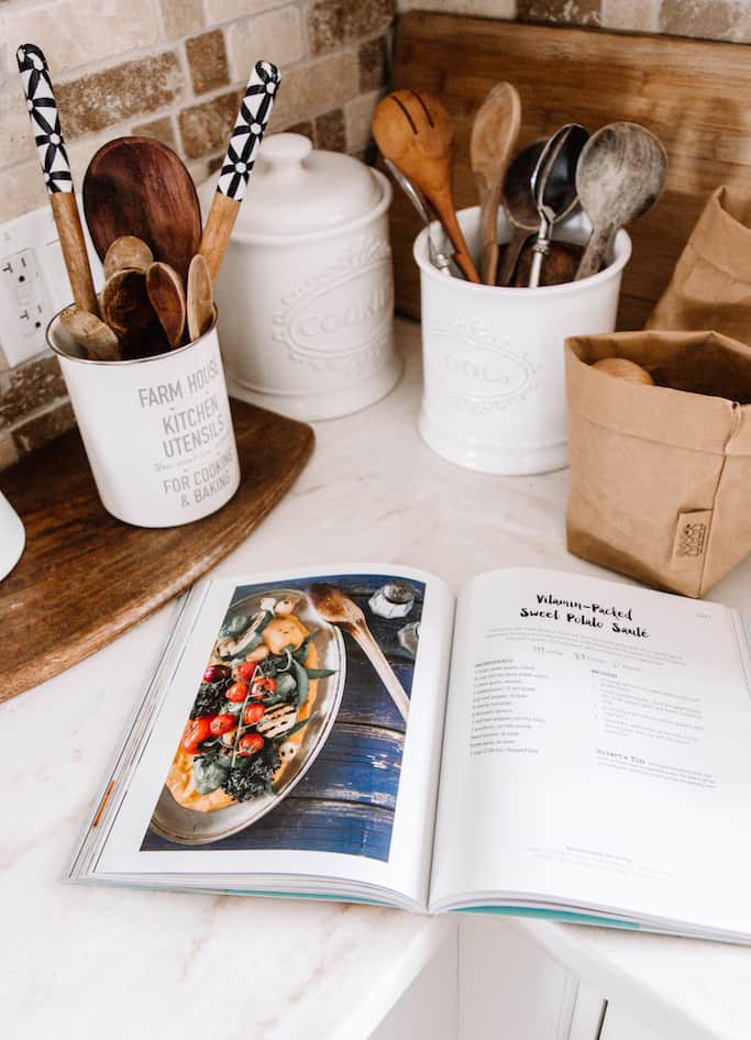 10 Energy-Saving Cooking Tips For A Green Kitchen