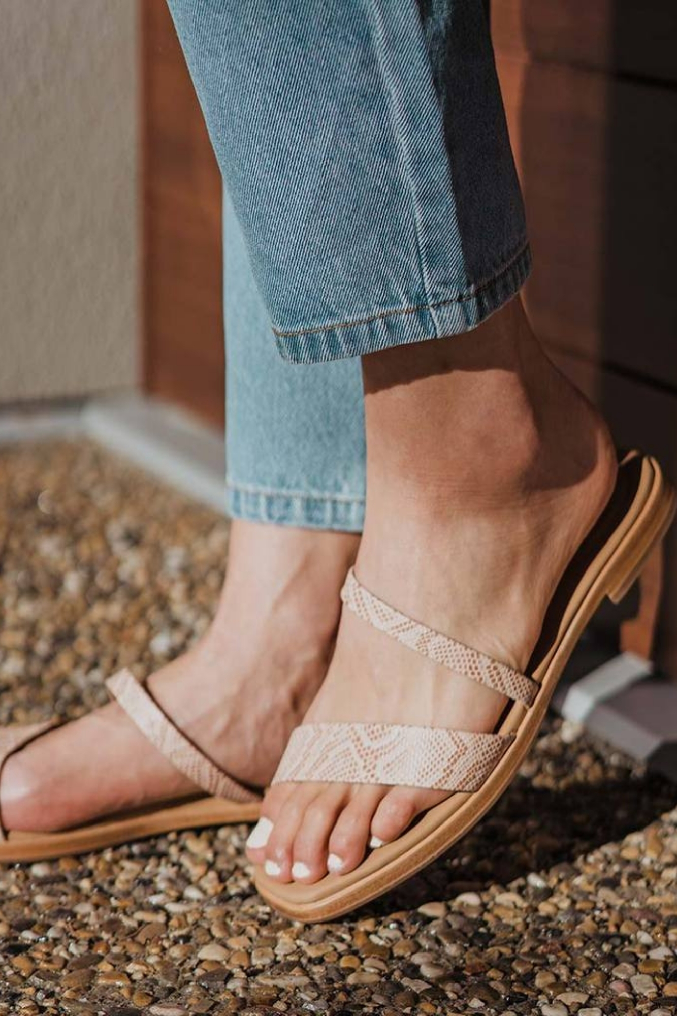 9 Best Eco Friendly Ethical Sandals For Summer 2022 - The Eco Hub