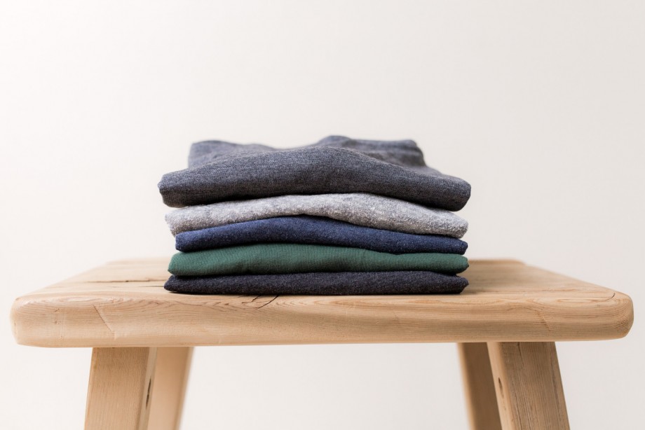 How To Create A Minimalist Wardrobe - The Eco Hub