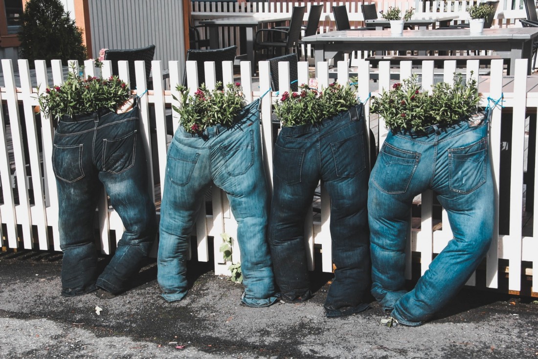 What To Do With Old Jeans? 7 Ways To Get Rid Of Them Sustainably! - The ...