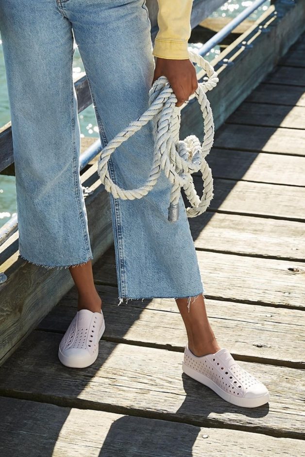 Check Out These 9 Best Vegan Shoe Brands - The Eco Hub