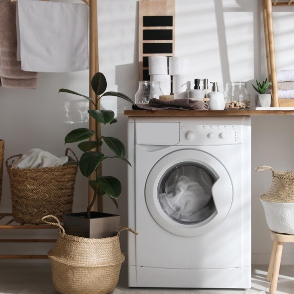 Natural Laundry Stripping With Vinegar - The Eco Hub