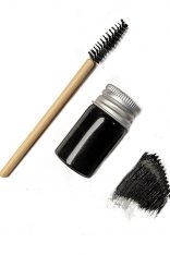 We Found The Best Zero Waste Mascara Brands - The Eco Hub