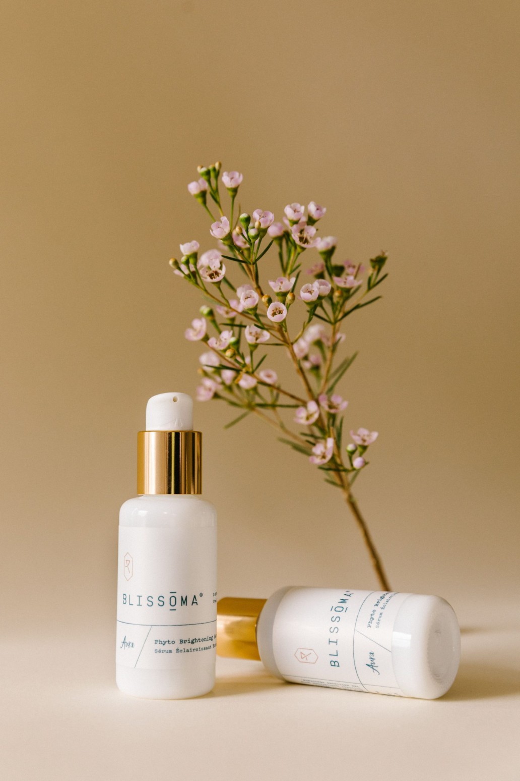 8 Natural Face Serums With Formulas That Work! - The Eco Hub