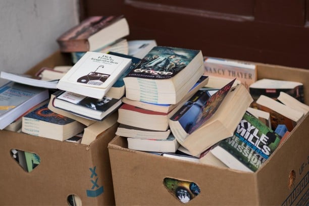 What To Do With Old Books? Sell, Donate, Recycle - The Eco Hub